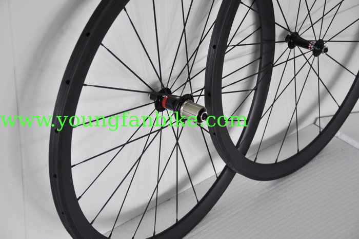 100% hand-built and fast delivery oem carbon bicycle wheelset 38mm tubular for road bike