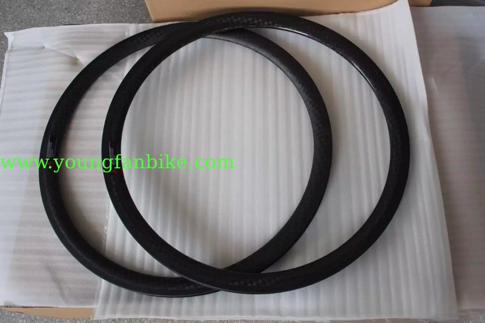 Clincher Compatible Tubuless Rim 700C 38MM 25mm Wide Road Bicycle Carbon Clincher Tubuless Rims Used for V&Disc Brake