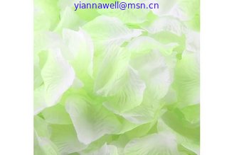 China Wedding silk rose petals 2 inches in various colors supplier