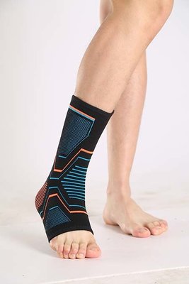 Amazon hot sale low cost Breathable Neoprene Ankle Support Sleeve Ankle protector