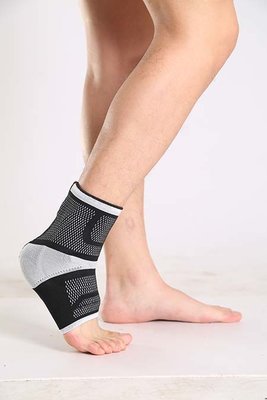 Amazon hot sale low cost Breathable Neoprene Ankle Support Sleeve Ankle protector