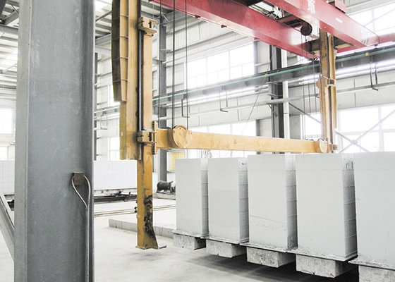 AAC Running Crane Beam AAC Block Cutting Machine With Double Main Girder