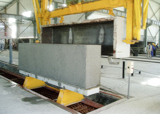 Sand Lime AAC Block Cutting Machine , AAC Block Tilting Hoister Machinery
