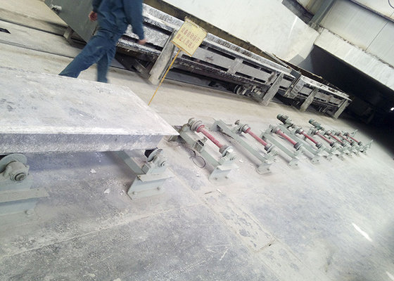 Concrete Hollow Block Making Machine / Wheel Driving Device For Mould