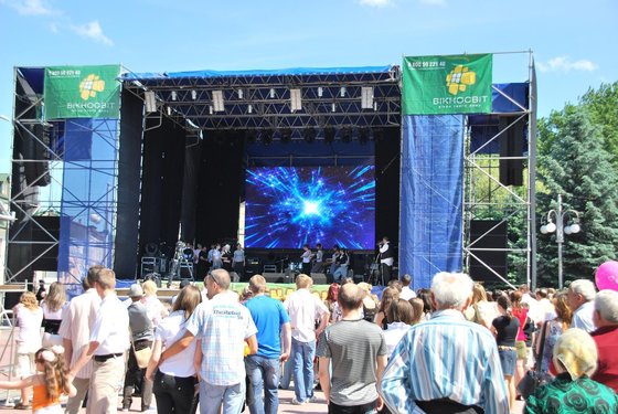 Ultra Thin P10 Outdoor Full Color LED Display , LED Video Wall Panel For Stage Rental