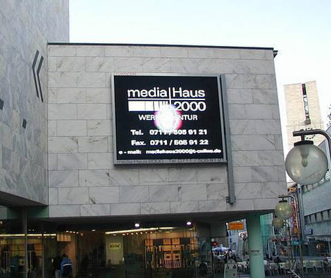 RGB SMD Advertising LED Display LED Screen Corrosion Resistance