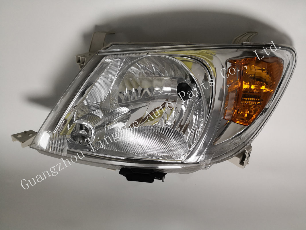 Standard Size Toyota Hilux Vigo Parts / Head Lamp For 2005 Auto Lighting System