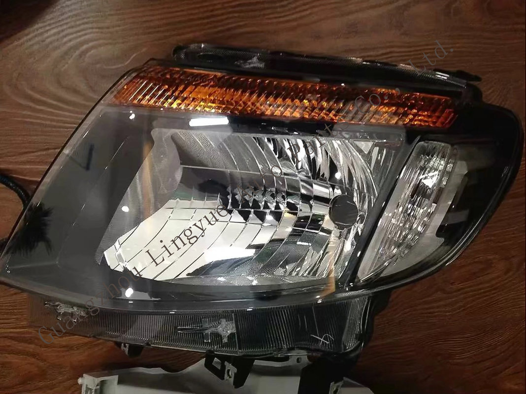 2012 Ford Ranger Spare Parts , Halogen Head Lamp UD2D-51-0K0A / UD7R-51-0K0
