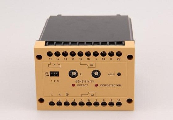 High Temperature Stability Vehicle Loop Detector For Safe Guarding Access Ways