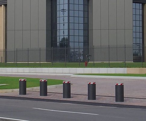 High Rising Speed Automatic Rising Bollards With 3M Diamond Grade Reflective Film