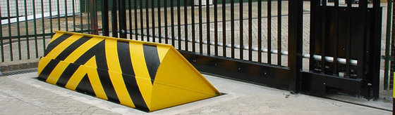Short Starting Time Hydraulic Road Blocker Simple And Convenient For Construction
