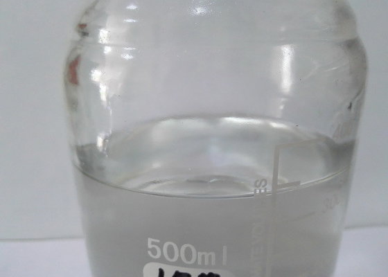 moisturizer High Purity White Paraffin Oil For Massage / Shampoo CAS 68130-52-9