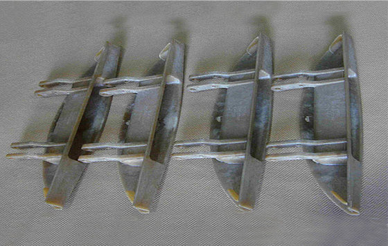 3 Points Sub - Gate Plastic Injection Mould  Rapid Prototype For Vehicle Part