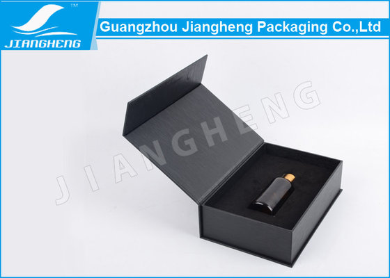 Luxury Paper Essential Oil Packaging Boxes Black With Magnet Closure