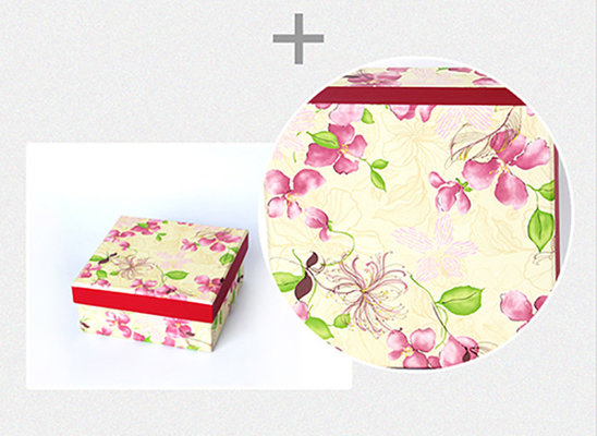 Empty Christmas Floral Lidded Cardboard Boxes Colored Beautiful Printed