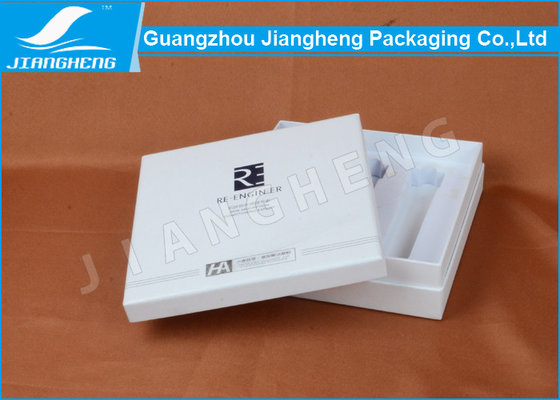 White Square Cosmetic Packaging Boxes , Elegant Rigid Paper Eco Friendly Gift Boxes