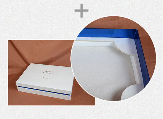 White Flat Pack Cardboard Gift Boxes Rigid Large For Clothing Packaging