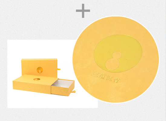 Cardboard Cosmetic Packaging Boxes Golden Debossed Logo Pull Out Drawer Shape