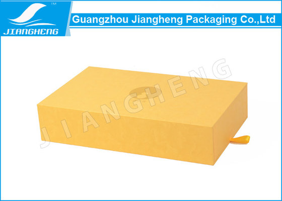 Cardboard Cosmetic Packaging Boxes Golden Debossed Logo Pull Out Drawer Shape