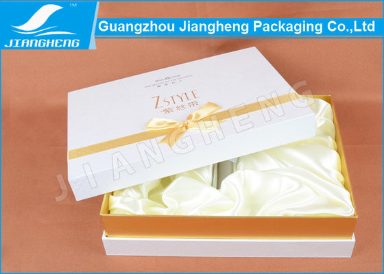 White Luxury Cosmetic Packaging Boxes , Texture Paper Silk Ribbon Gift Boxes
