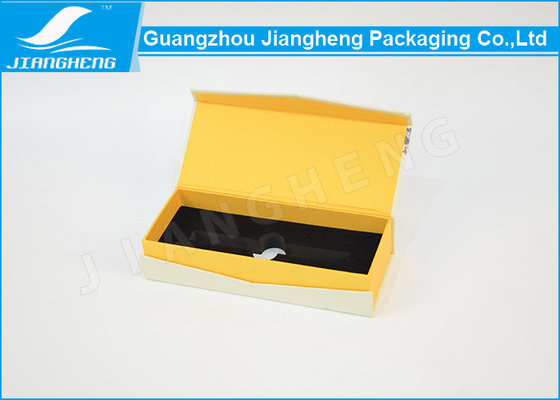 Eye Lash Packaging Recyclable Paperboard Gift Box With Magnetic Closure