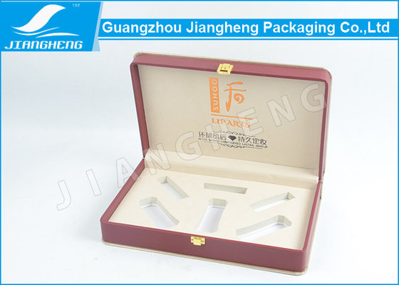 Elegant Gold Cosmetic Packaging Box Embossed Leather Material 31 * 19 * 6.5cm
