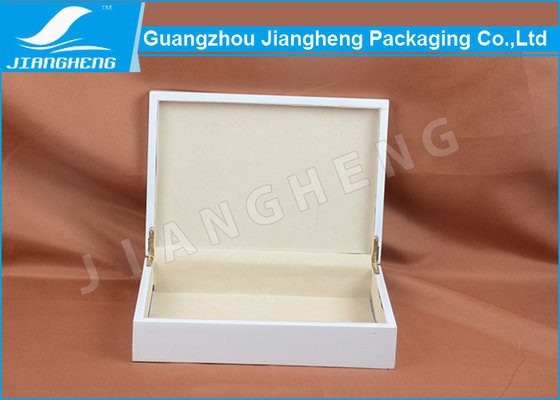 Beautiful Hot Foil Stamping Wooden Gift Box Laser Cut For Jade Storage