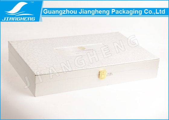 Rose Texture Paper Silver Cosmetic Packaging Boxes With Gold Lock BV Certification