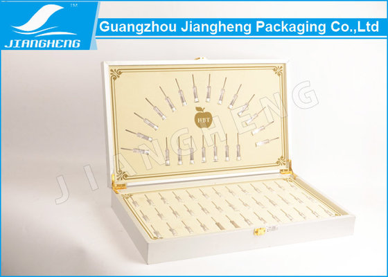 Rose Texture Paper Silver Cosmetic Packaging Boxes With Gold Lock BV Certification