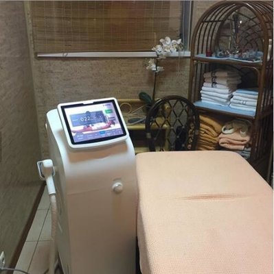 Professional Diode Pain Free Laser Hair Removal Machines For Beauty Center