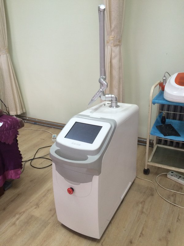 Nd Yag Laser Tattoo Removal Equipment , Q Switch Tattoo Removal Machine