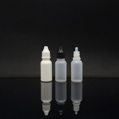 Plastic 20ml empty e juice bottles with child proof cap , Clear / White