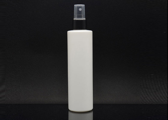 White cylindrical body lotion Plastic Cosmetic Bottles / Airless Cosmetic Packaging