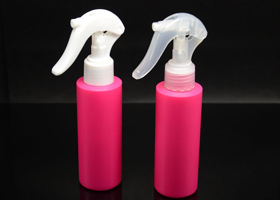 Red / Green Cosmetic Packaging Plastic Spray Bottles For Beauty Products