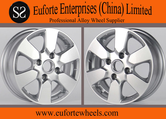 4 Hole 14 inch Nissan custom car wheels For LIVINA With OEM Caps