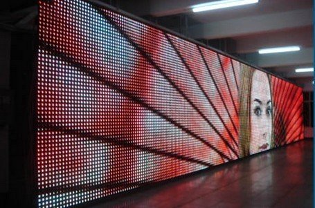 Rental Transparent P37 Outdoor LED Curtain Display High Brightness