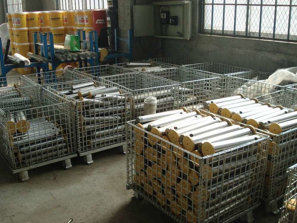 CNC Milling Forklift Truck Parts Precision Stainless Steel Shaft With Natural Anodization
