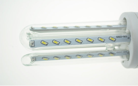 6400K Cool White Plug Type G24 2pin LED Corn Light Bulb 5W E27 120V 360 Degrees