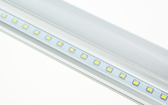 120° Daylight 4000K SMD 2835 9W 600mm T8 LED Tube Light 2ft 900 lumens G13 2 pin