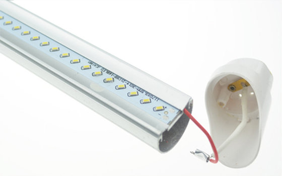 5000K SMD3014 1850lm G13 T8 LED Tube Light 18W 4ft 1200mm pf>0.95 DLC Approved