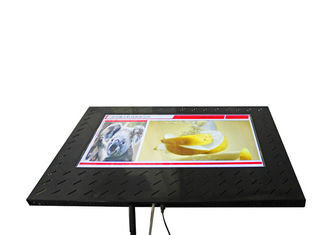 19" High Defination Bus Digital Signage Monitors Built In 1 GB Ram 4 GB Memory
