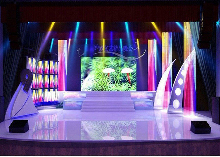 Large Indoor Advertising LED Display ,  Full Color SMD LED Screen P4