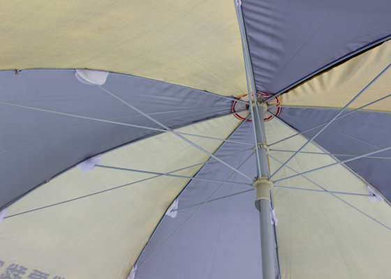 parapluie multi promotionnel de patio de couleur de 210D Oxford avec de diverses couleurs adaptées aux besoins du client, 1,2 M * 8 K