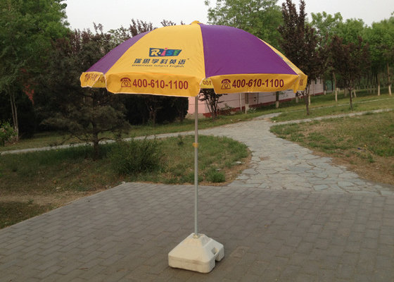 Parapluie de plage résistant de vent résistant commercial avec votre logo, pourpre et jaune