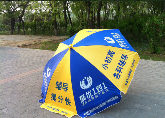 Grande lumière du soleil de parasol de jardin de style populaire résistante pour le magasin promotionnel