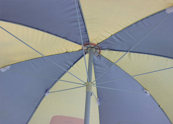 Parapluie rond du marché de deux couleurs, parapluie en aluminium de parasol de Sun de poignée 1.8m - 3m