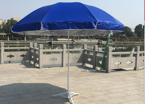Parapluie extérieur solide de jardin de conception classique, parasols de parapluie de patio du marché