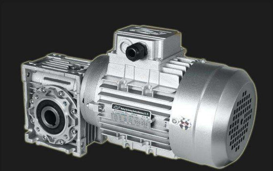 RV series worm gear speed reducer 0.06KW - 15KW Rated Power 50Hz