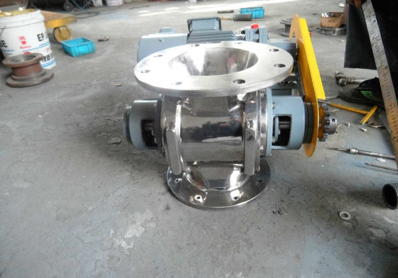Round Or Square Rotary Airlock Valve Casting Material  Reducing Motor