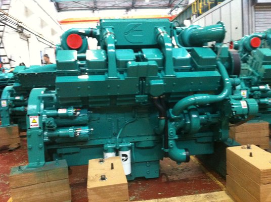 High Performance 3 Phase Cummins Diesel Generator Set 750KVA Long Service Life
